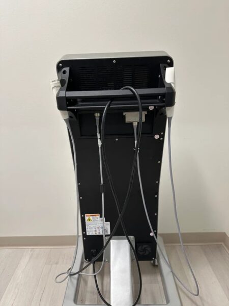 Vivace Ultra Radiofrequency Microneedling - LENCANA MEDICAL LASER
